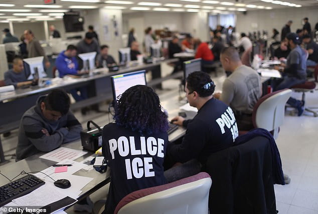 New York City's ICE office is fully booked for migrant appointments ...