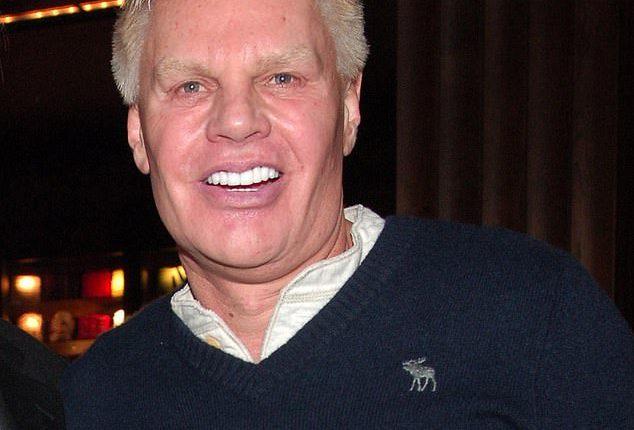 Bbc Panorama Allegations Former Abercrombie And Fitch Boss Mike Jeffries